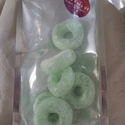 UK Freeze Dried Apple Chamoy & Tajin Rings Crisp, Light, Airy Delicious ...