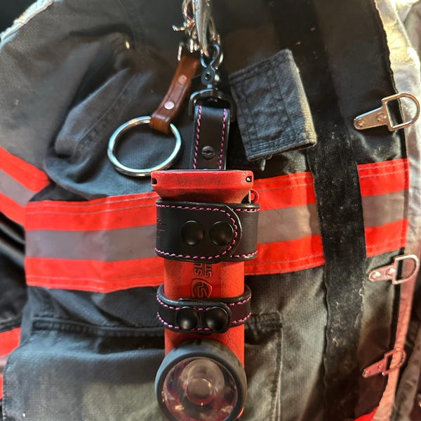 Firefighter SCBA Quick Release Swivel Shackle (black Leather) Custom ...