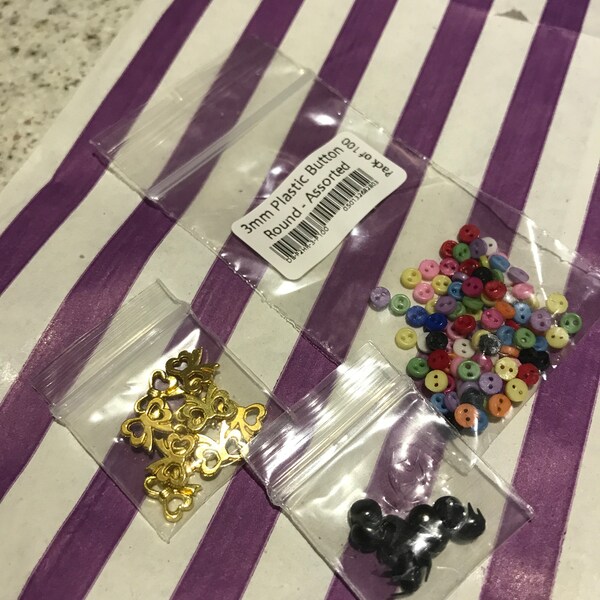 3mm Mini Round Plastic Buttons in Assorted or Single Colour Groups ...
