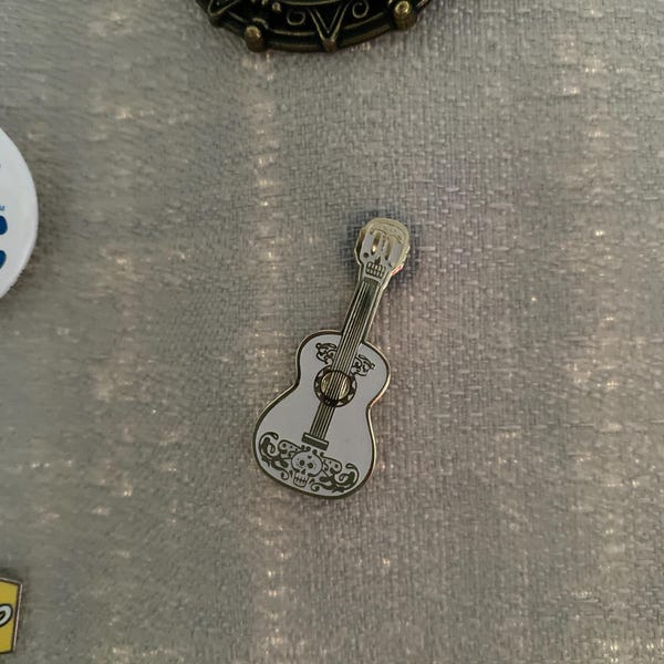 ITA TOTE BAG + 3 Free Pins + Free Pin Pad : Name the Pins You Want at ...