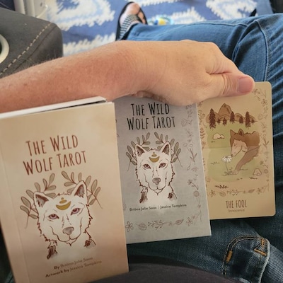 The Wild Wolf Tarot™ Second Edition - Etsy