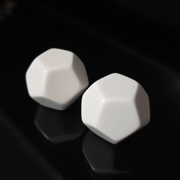 White Blank Dice - D12 25mm - Twelve Sided Counting Cube RPG Tabletop ...