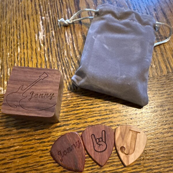 Personalized Wooden Guitar Picks With Case, Custom Guitar Pick Holder ...