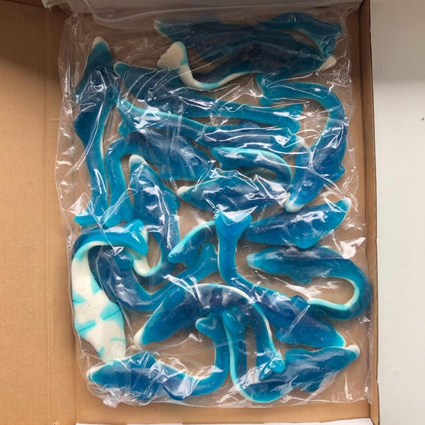 Maxilin Liquorice Flyers Sour Liquorice Strawberry Blackcurrant Sweet ...