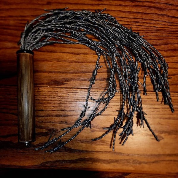Wünsdorf. 61 Cm/24 Flogger Made of Leather Barbed Wire - Etsy