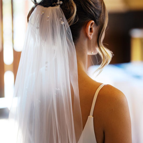 3D Floral Veil With Pearls, Long Flowered Wedding Veil, Cathedral Off ...