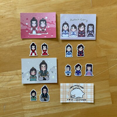 Charms 3 X 2 Introvert / Extrovert Chibis - Etsy