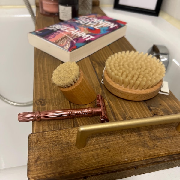 Rustic Wood Clip Frame From Reclaimed Pallet Photo, Recipe, or Note ...