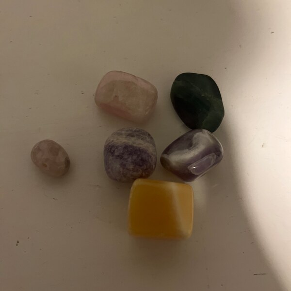 Beginner Crystal Kit 5 Pcs Natural Crystal Tumbles - Etsy