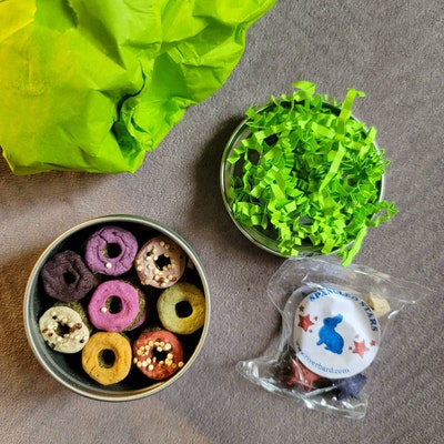 24 donut Rabbit Treats With Organic Fruit & Veggie - Etsy