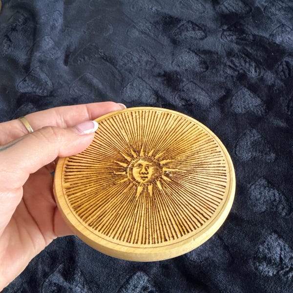 Sigil of Ameth | Engraved Wooden Altar Plate | Choice of Sizes | Symbol ...