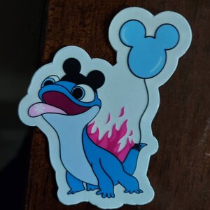 Mushu Sticker // Mulan Sticker // Disney Sticker // Disneyland Sticker ...