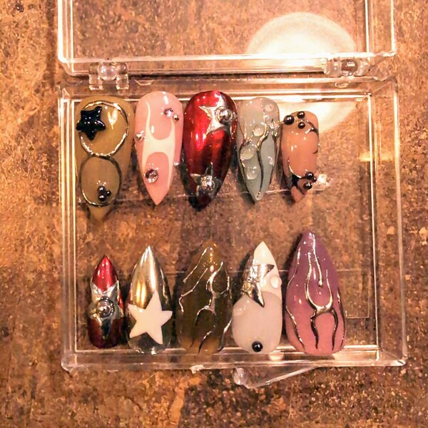 3D Freestyle Almond Goth Press on Nails, Handpainted Luxury Acrylic ...