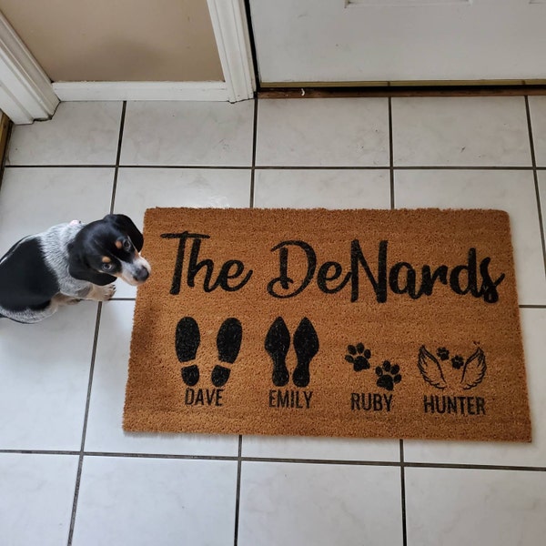 Custom Footprint Family & Pet Name Doormat, Custom Door Mat, Pet Owner ...