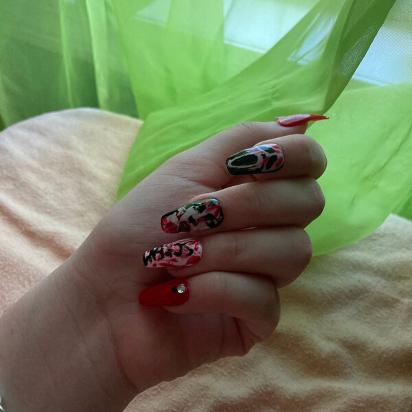 Scream Movie Halloween Press on Nails Set - Etsy