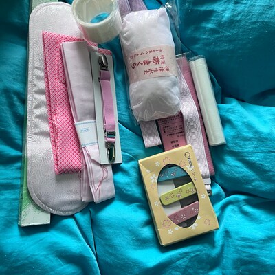 Sale 13 Items Starters Kimono Kitsuke Set Japanese Kimono Dressing ...