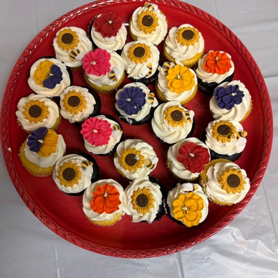 Firetruck Cake Kit / First Responder Cake / Firetruck Birthday Party ...