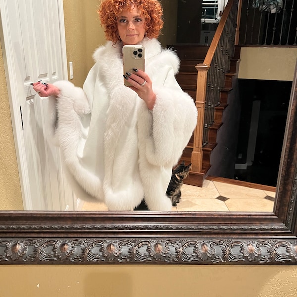 White Cashmere Cape With Fox Fur Trim Luxury Winter Fur Cape Coat ...