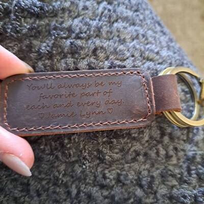 Rectangle Wood Key Chain Custom Engraved Keychain, Airbnb Cabin ...