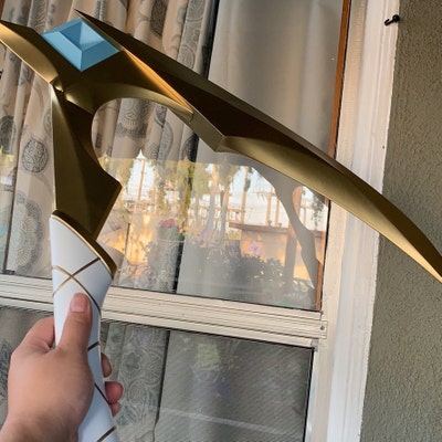 Byleth Sword of the Creator Fire Emblem: Three Houses Weapon Prop Kit ...