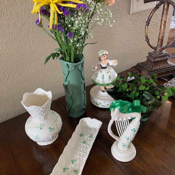 Sparkling Cut Glass Flower Vase, Hand Blown Pedestal Container in ...