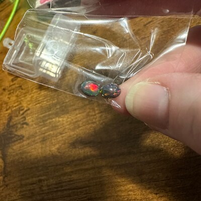 Red Star Sapphire Lindy Star Red Oval Gemstone Lindy Star Cabochon star ...