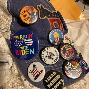 Brrrrrr-nie Bernie Sanders Mitten Button or Magnet, Bernie Mittens Pin ...