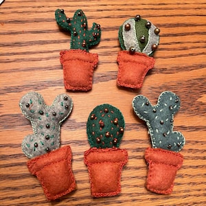 DIY Pincushion Craft Kit, Fish Tank, Goldfish, Aquarium, Felt ...