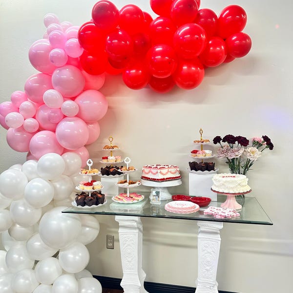 Space Theme Balloon Arch Garland Kit Trip Around the Sun Astronaut DIY ...