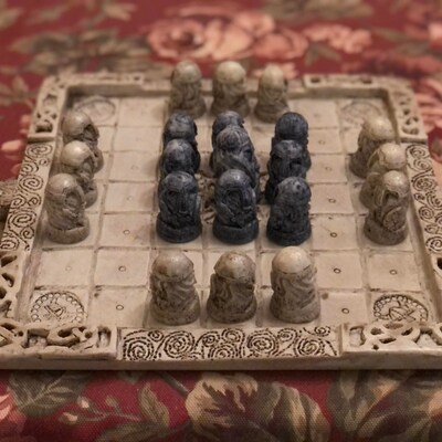 Celtic Chess Set aka. Fidchell - Etsy