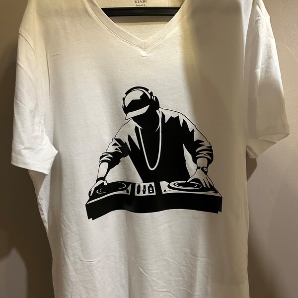 DJ Disc Jockey SVG - Cricut, Silhouette | Vector Music Dj SVG, Club ...