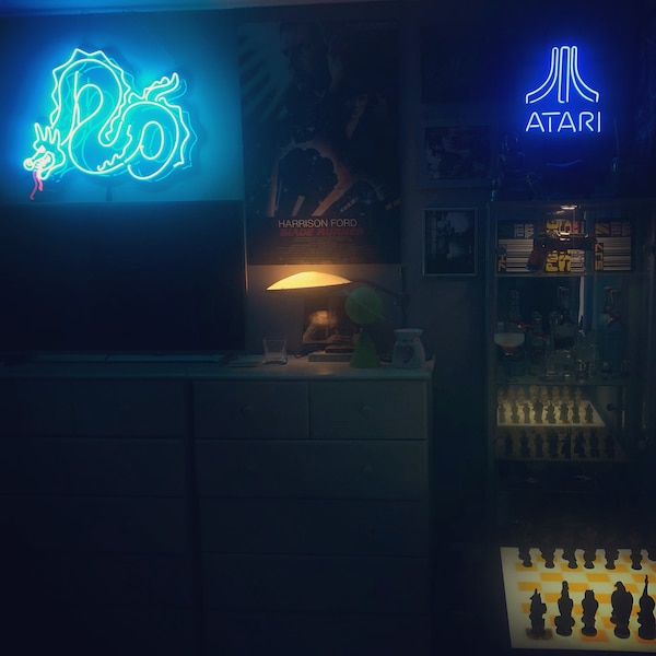 White Dragon Real Neon Sign Scaled Replica From Blade Runner - With ...