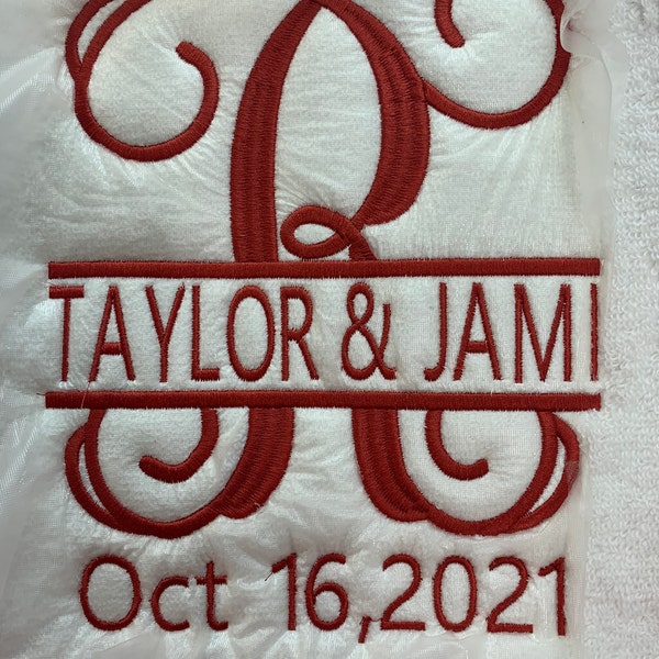 Split Vine Monogram Embroidery Fonts 5 Sizes Three Letters Monogram ...