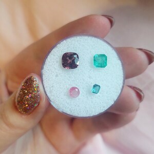 Pezzottaite 0.19ct Ultra Rare Neon Raspberry Beryl Madagascar 4x3.8mm ...