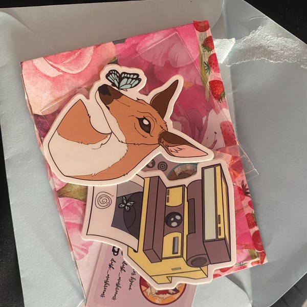 Natural Colored Female Girl AWD African Wilddog Dog Hyena Yeen Fursona ...