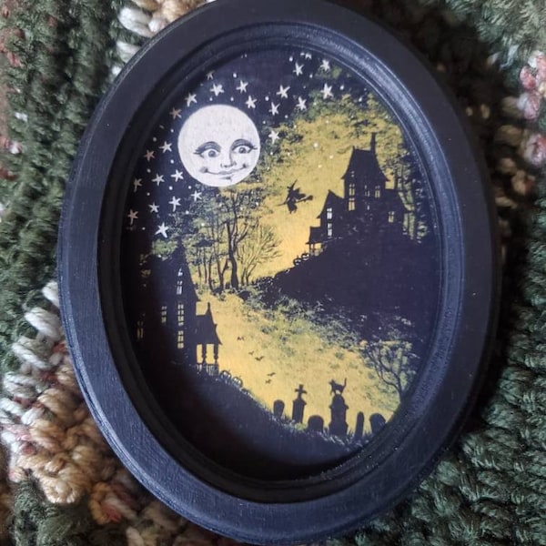 Halloween Black Oval Wooden 3 X 4 Inch Framed Picture Wall Hanging ...