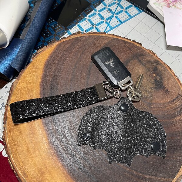 Keychain Display Card SVG, Key Fob Display Card, Keyring Card DXF, Bow ...