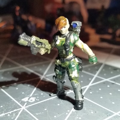 Dee Ramirez Cyber Edgestrider sculpted by Papsikels - Etsy