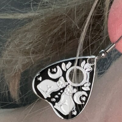 Watership Down Locket. Fiver and the Black Rabbit - Etsy