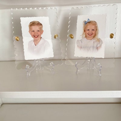 Clear Acrylic Frame With Scalloped Edge, Custom Picture Frame, Floating ...