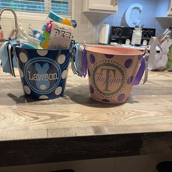 Girl Personalized 5QT Bucket W/scallop Circle, Initial, Name & Polka ...