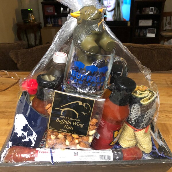 Best of Buffalo Gift Box - Etsy