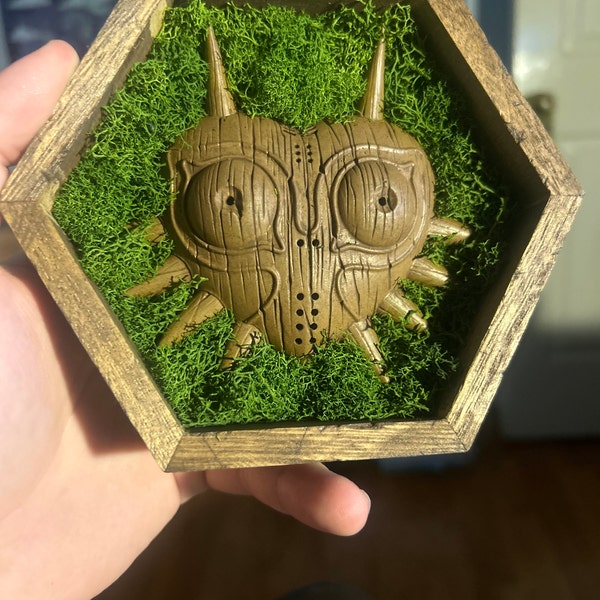 The Legend of Zelda : Majora's Mask | Hand Painted With Wood Grain ...