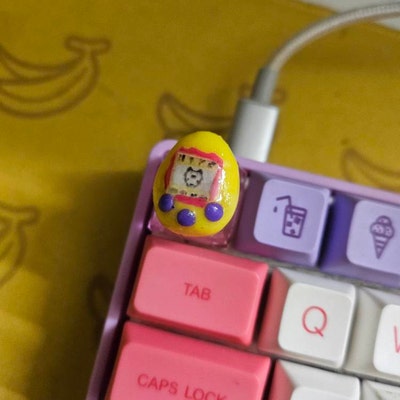 Cute Strawberry Bunny Artisan Keycap, Kawaii Resin ESC Key for ...