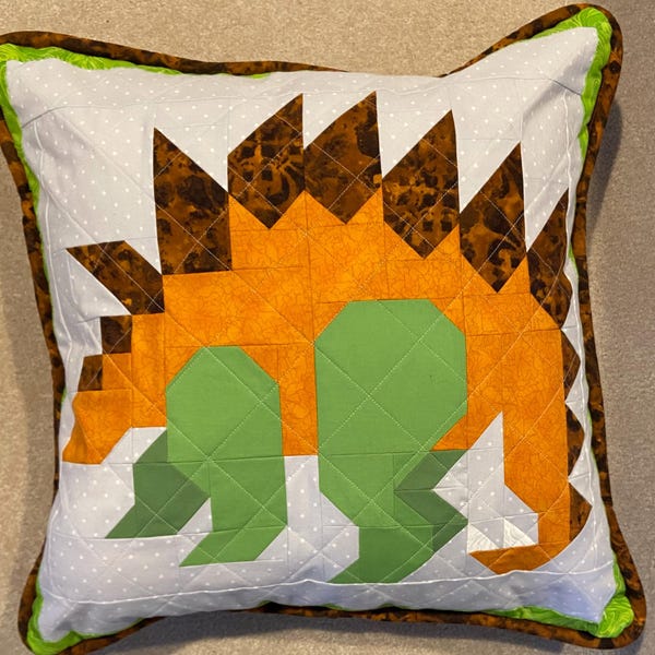 PDF Quilt Block Pattern – Stegosaurus – Dinosaur Quilt - Etsy