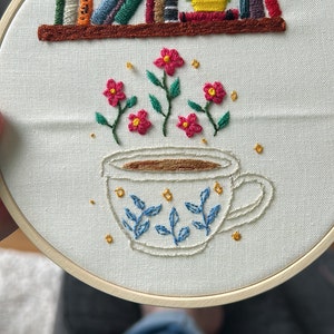 Highland Cow Hand Embroidery Pattern Floral Cow Printable Embroidery ...