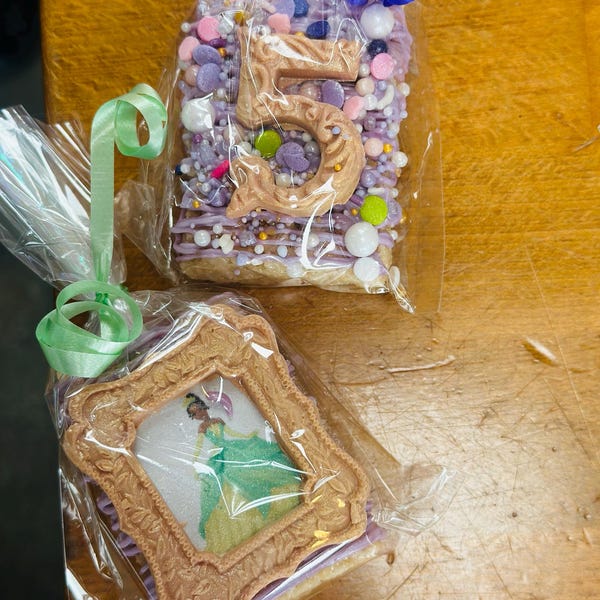 Princess Tiana Chocolate Covered Rice Krispies, Princess Party, Party ...