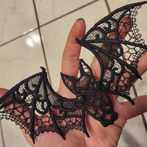 Lace Batty Beauty FSL Adjustable Wings Bats Embellishments Scrapbooks ...