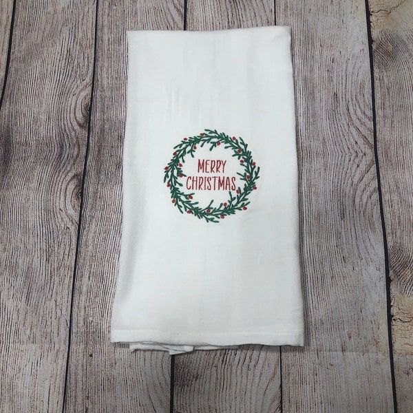 Farmhouse Embroidery Design Red Berry Wreath Machine Embroidery Design ...