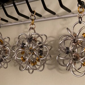 Tutorial: Helix Earrings beginner Chainmaille Project PDF - Etsy